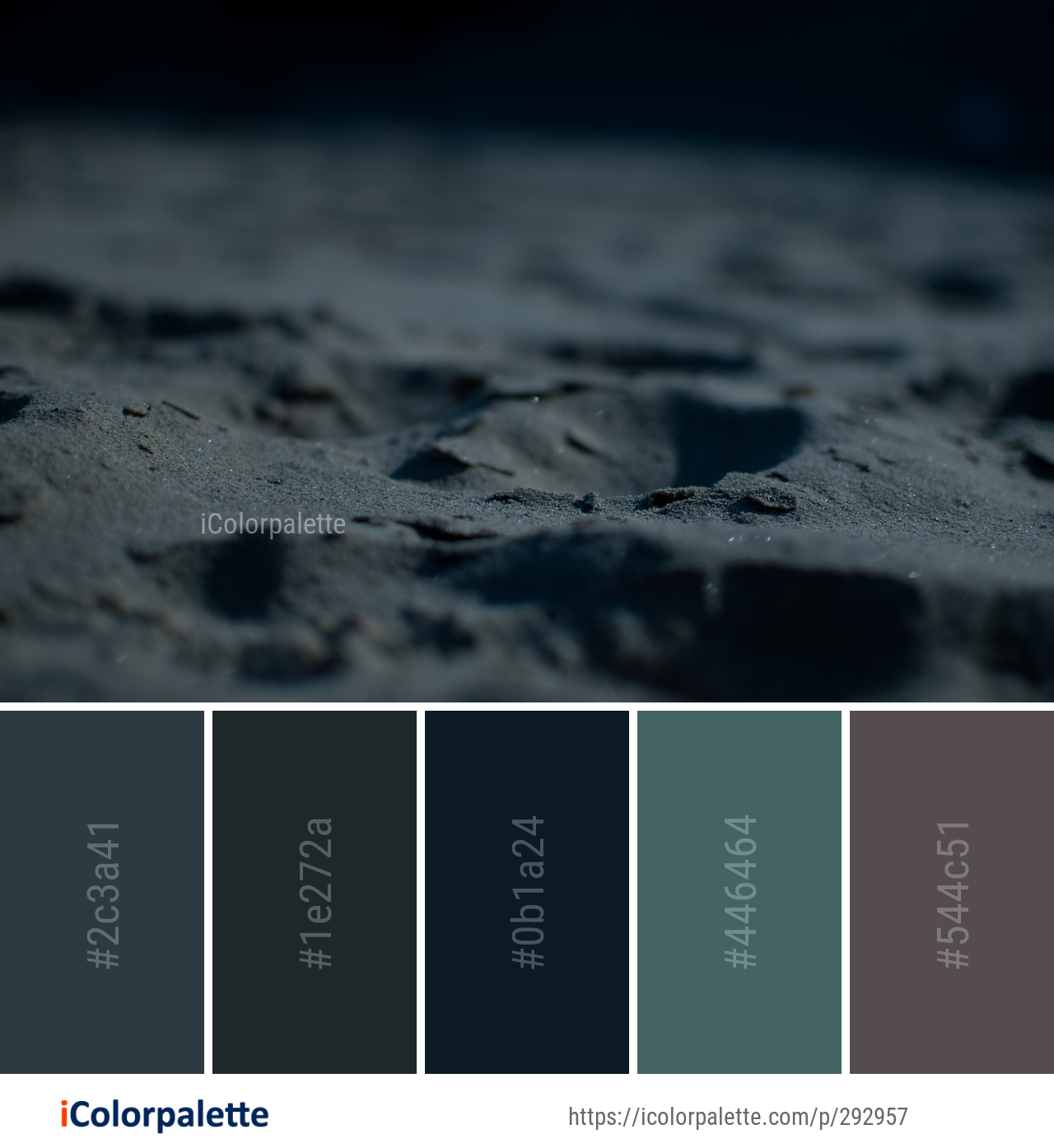 Color Palette Ideas from Water Atmosphere Sky Image | iColorPalette